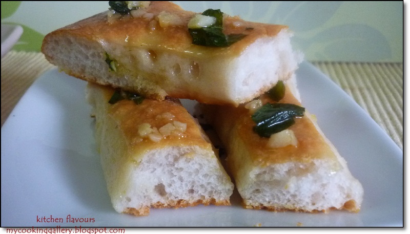 kitchen flavours: Buttered Garlic and Basil Sticks