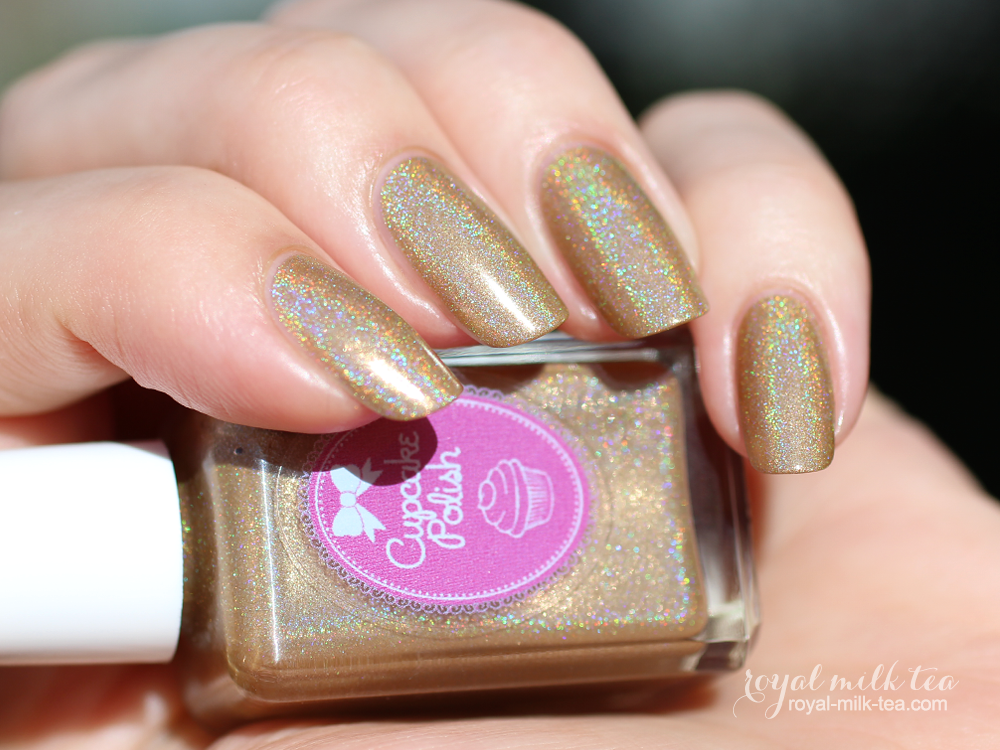 Royal Milk Tea: Cupcake Polish: Modern Vampire