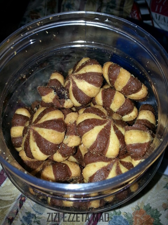 ZIZI EZZETA MAD: BISKUT MOORE MOORE COOKIES