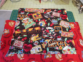 Missy's Homemaking Adventures: Rotary Cutter Mat Bag