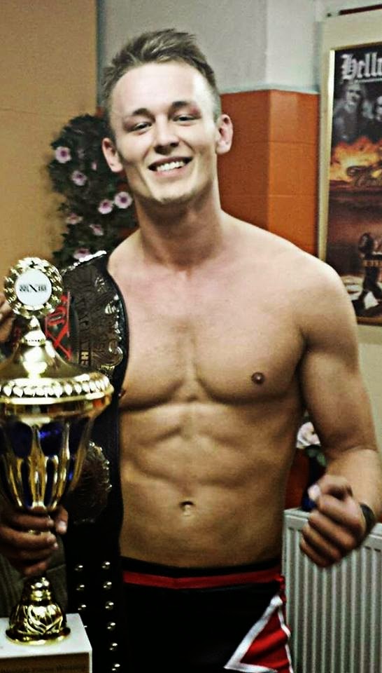 Beefcakes of Wrestling: Abs For Days