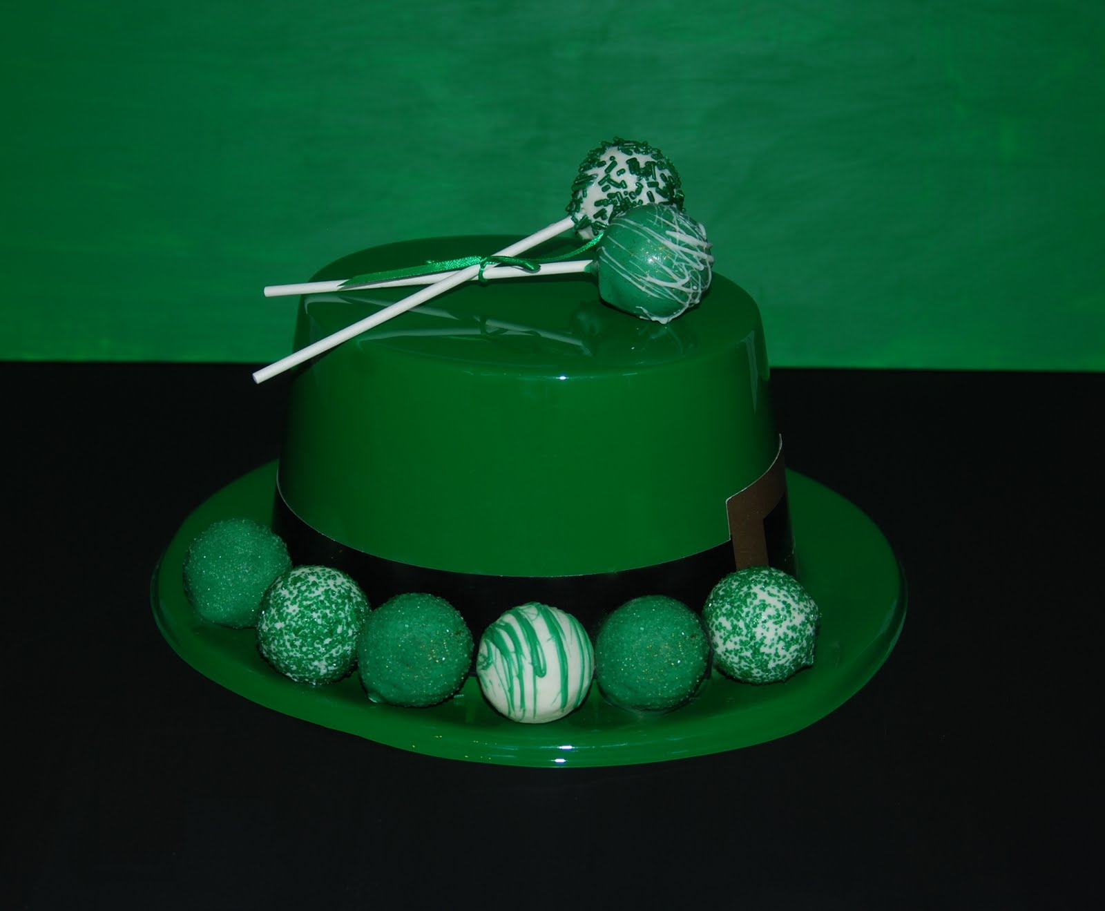 Unique Cake Bite Creations