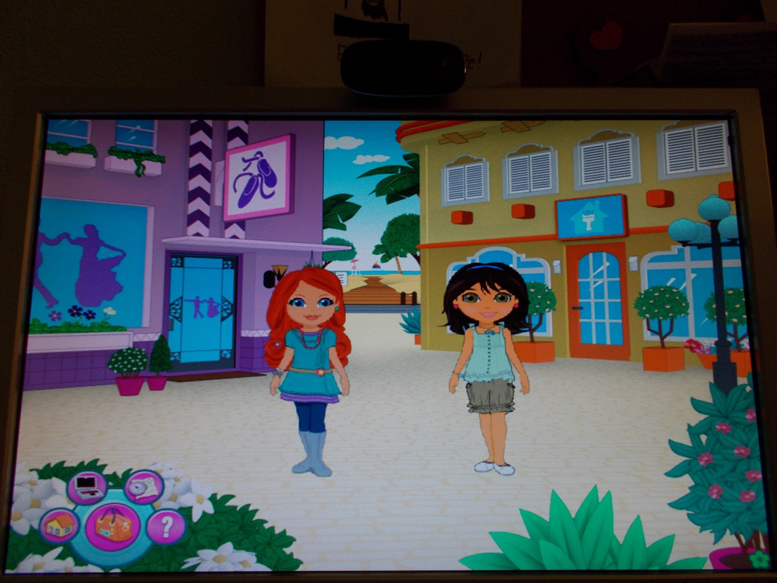 Doll Whiz: Dora Links