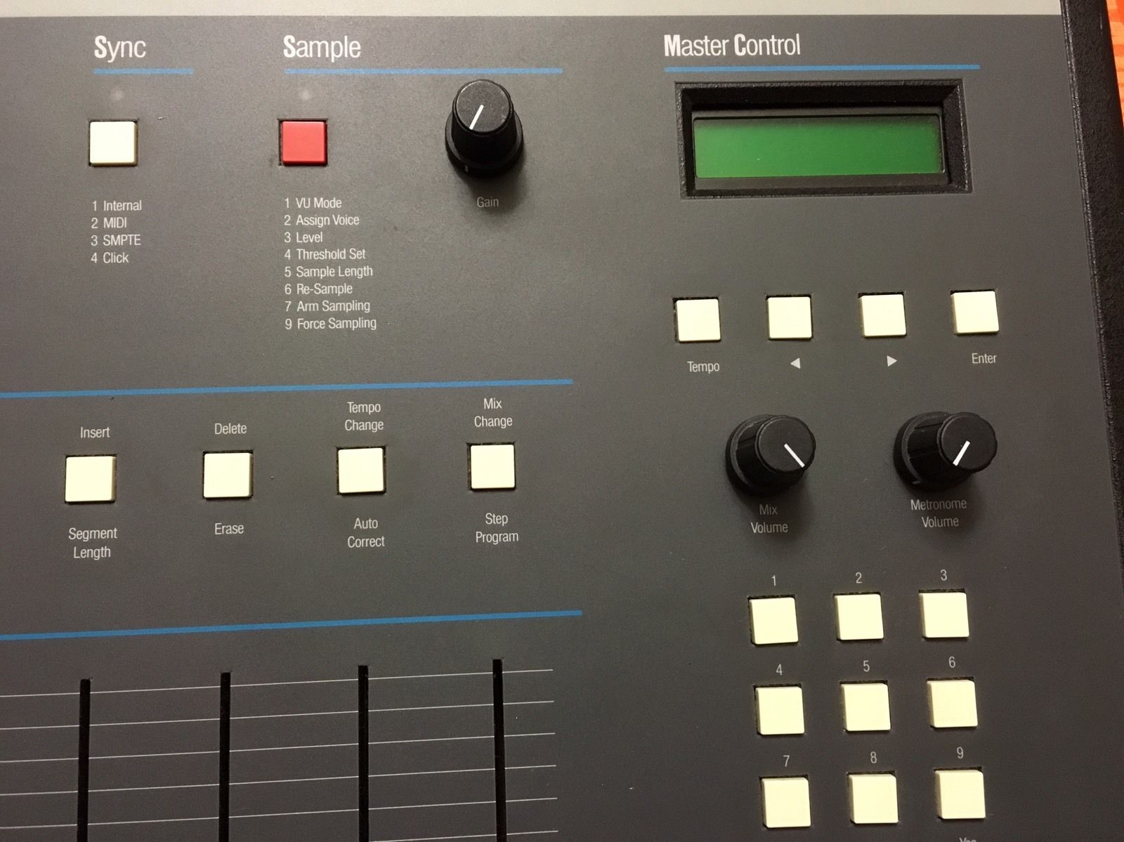 MATRIXSYNTH: Emu SP1200 Sampling Drum Machine