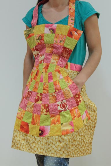 ESTILART - MANUALIDADES, PATCHWORK: Delantales de PatchWork