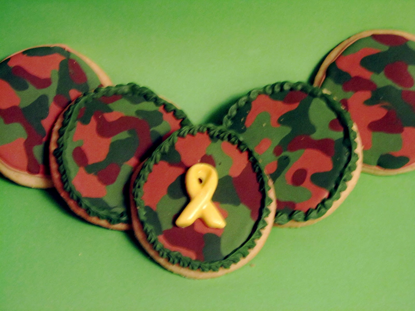 Melly's Mouthful: Thankful for Desserts - Day 2: Camo Cookies