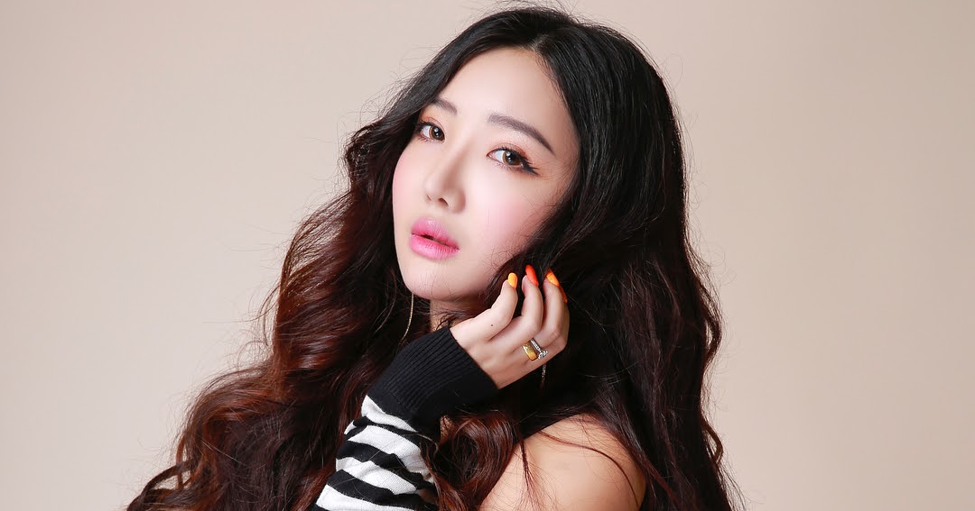 Hsu Eaint San | Myanmar Model Girl