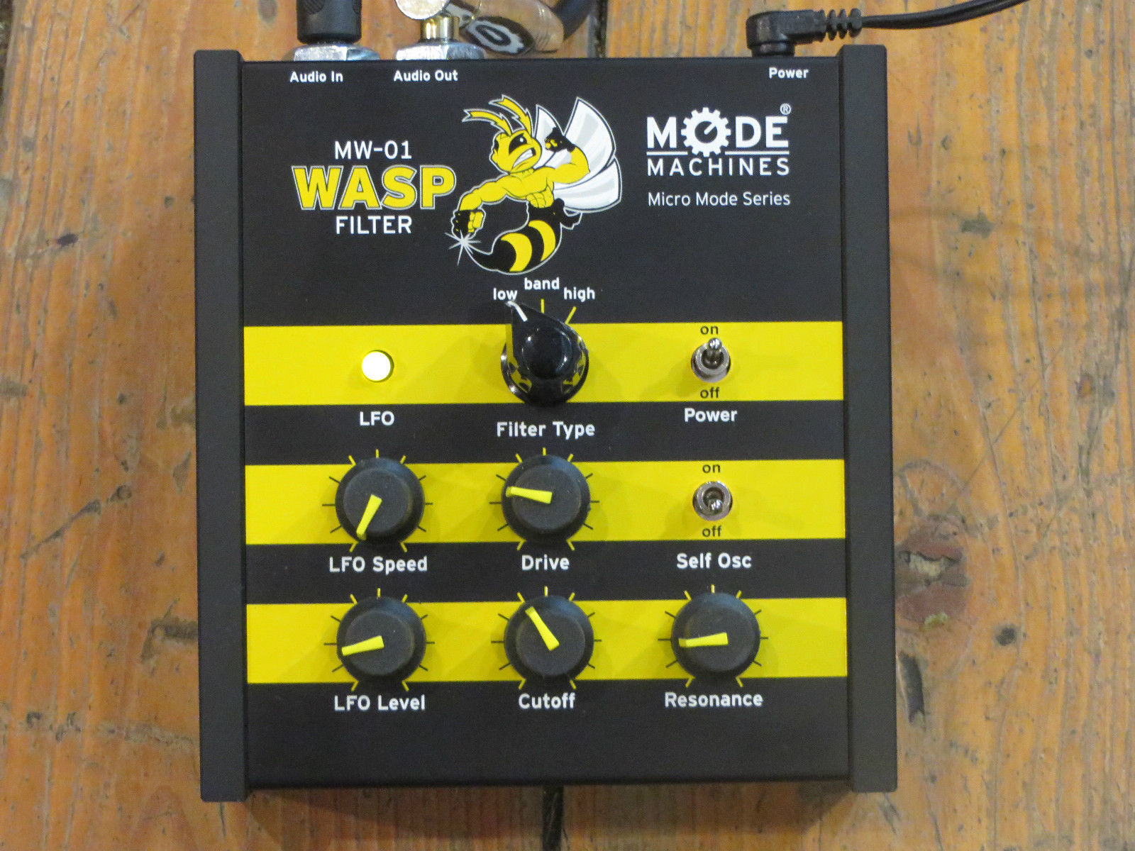 MATRIXSYNTH: MINT MODE MACHINES MW-01 WASP FILTER SN 002