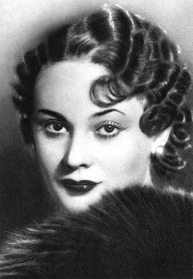 Vintage pics: 22 συναρπαστικές Ιταλίδες σταρς του 1930 - Carmen Boni ...