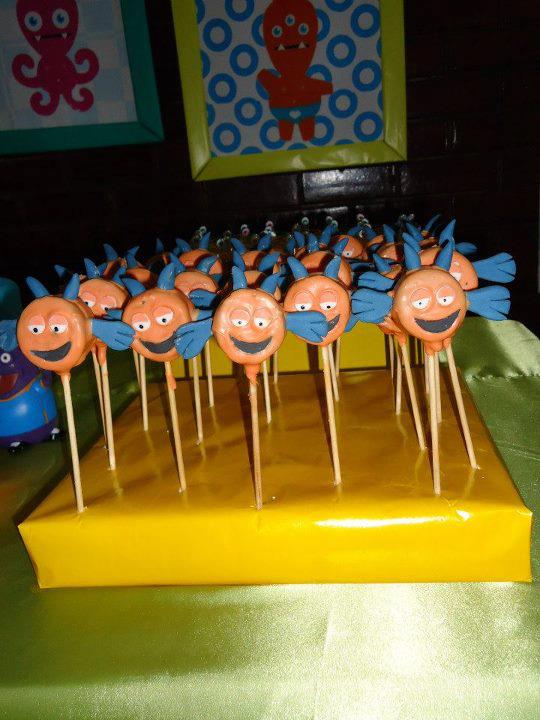 Thaty Brum Cakes: Aniversário Bicho Papão do Benício. Buuu!!!