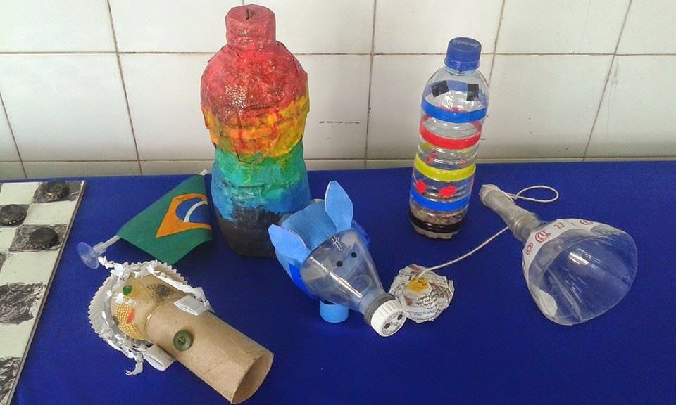 COLÉGIO DOM BOSCO - PETROLINA: TÉCNICA DA ASSEMBLAGE