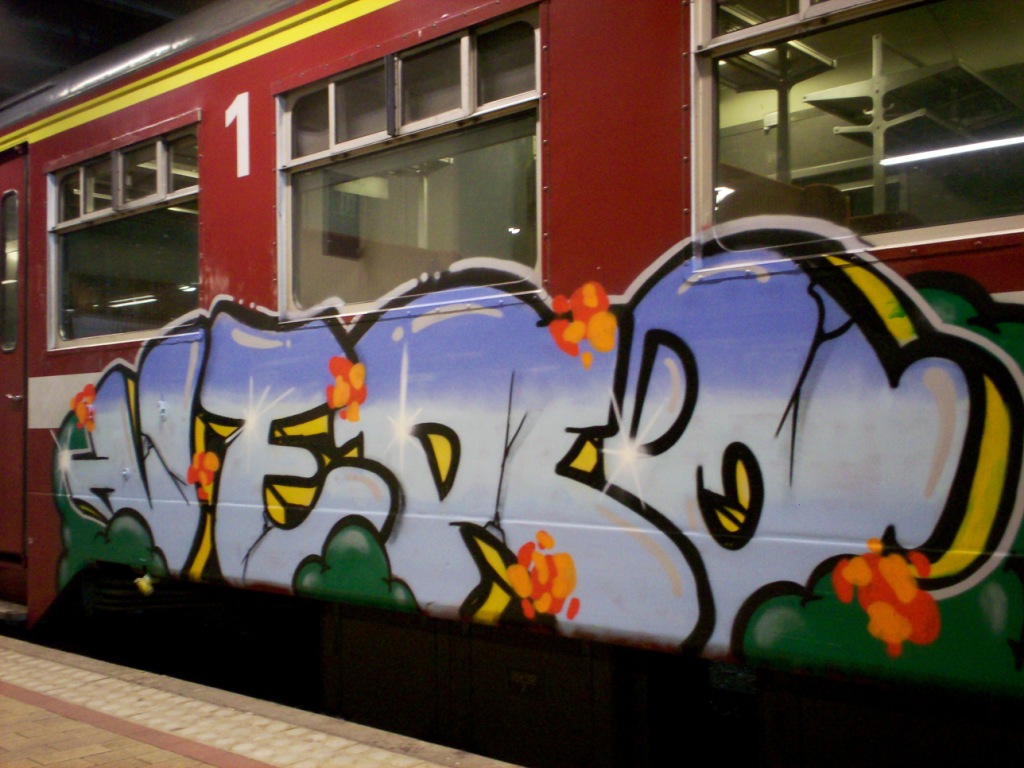 graffiti: CHERRY LADY