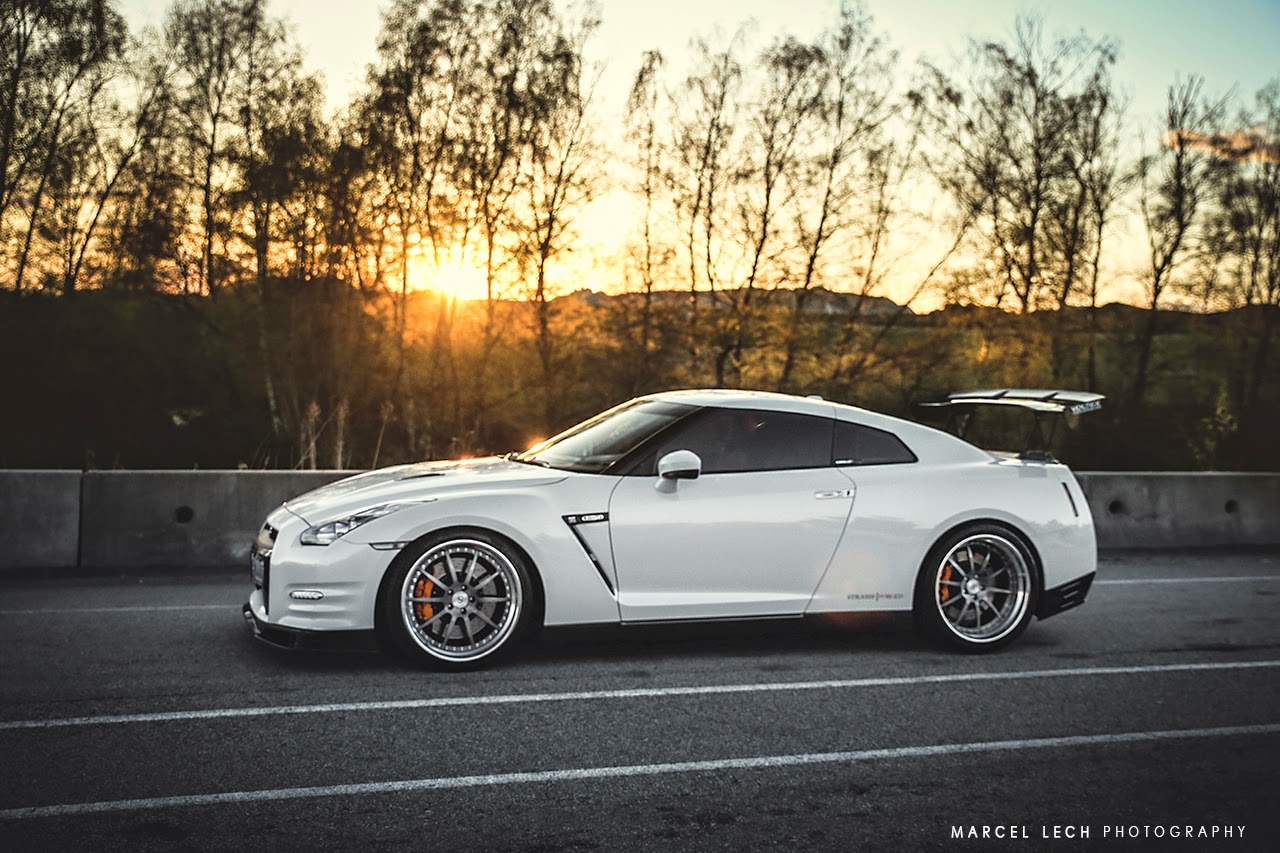Nissan Godzilla R35 GT-R Black Edition By Jotech Motorsports ...