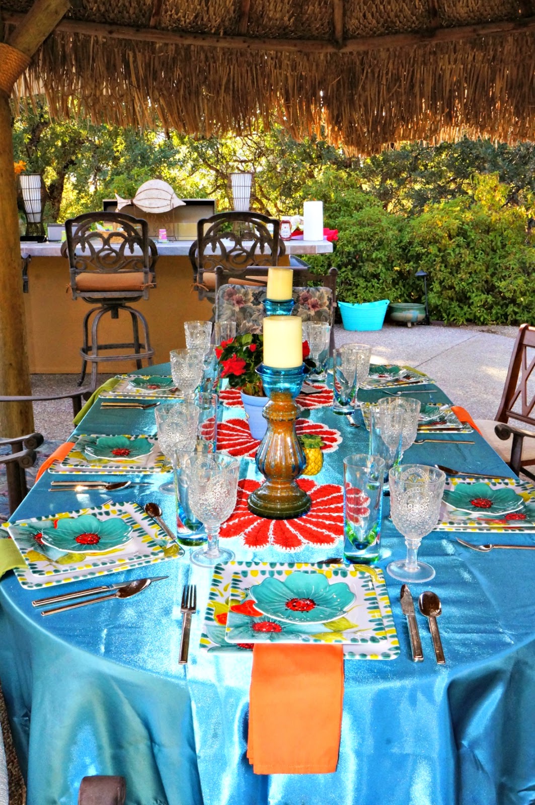 Pool-time Dining | Life and Linda