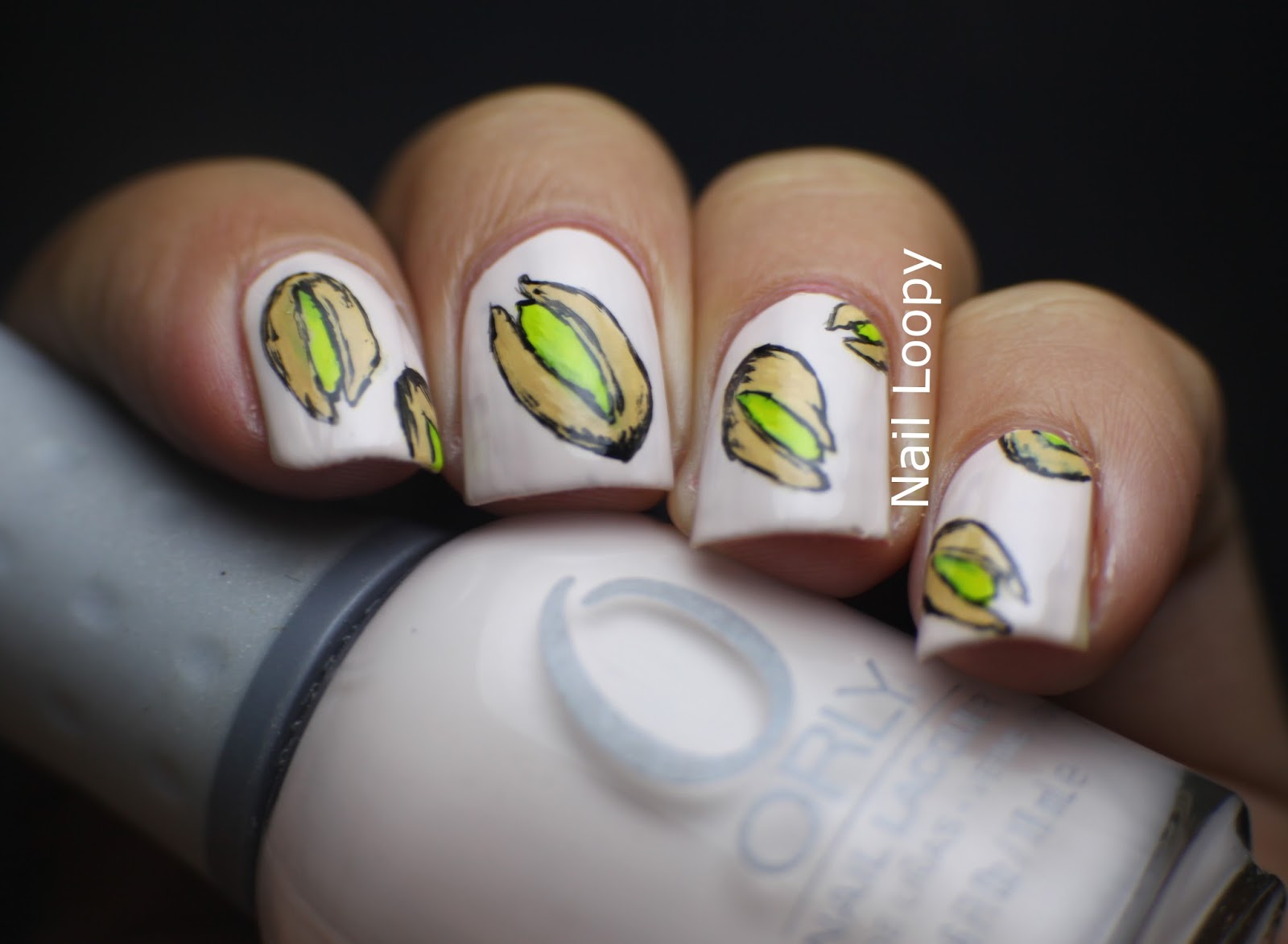 nail loopy: PISTACHIO NAILS