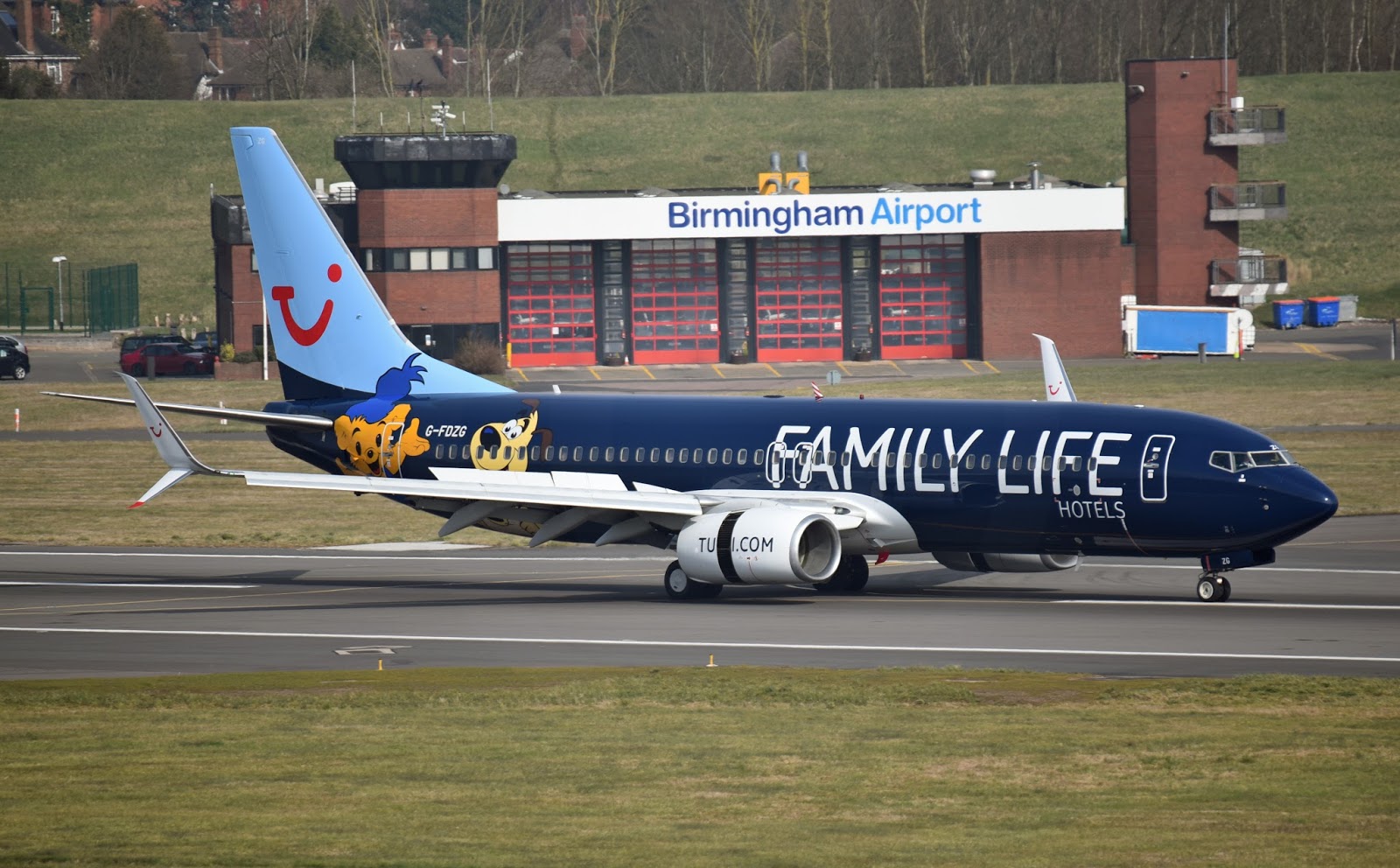 PDAviation: Birmingham (BHX/EGBB) 12th March Thomson Boeing 737-8K5 G ...