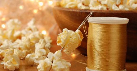 The Harris Sisters: How to String Popcorn Garland