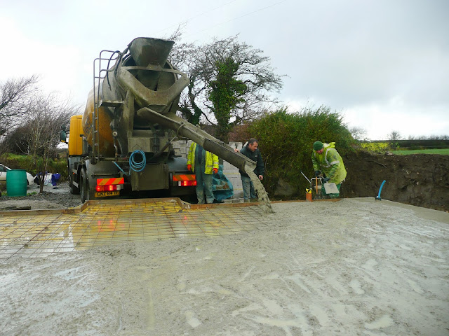 V&A's Home Build: Groundwork: Part 5 - Concrete floor slab