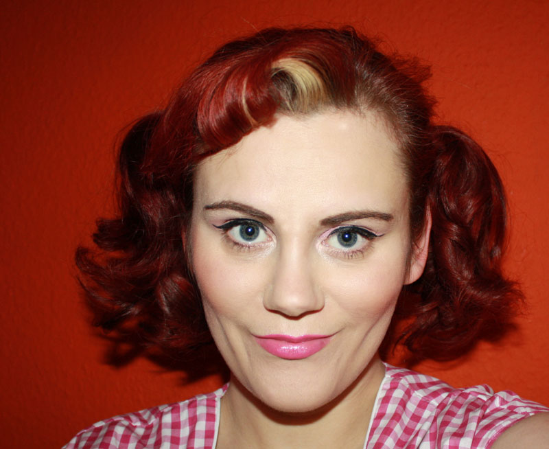 The Pin up Diaries: The 1950s Face