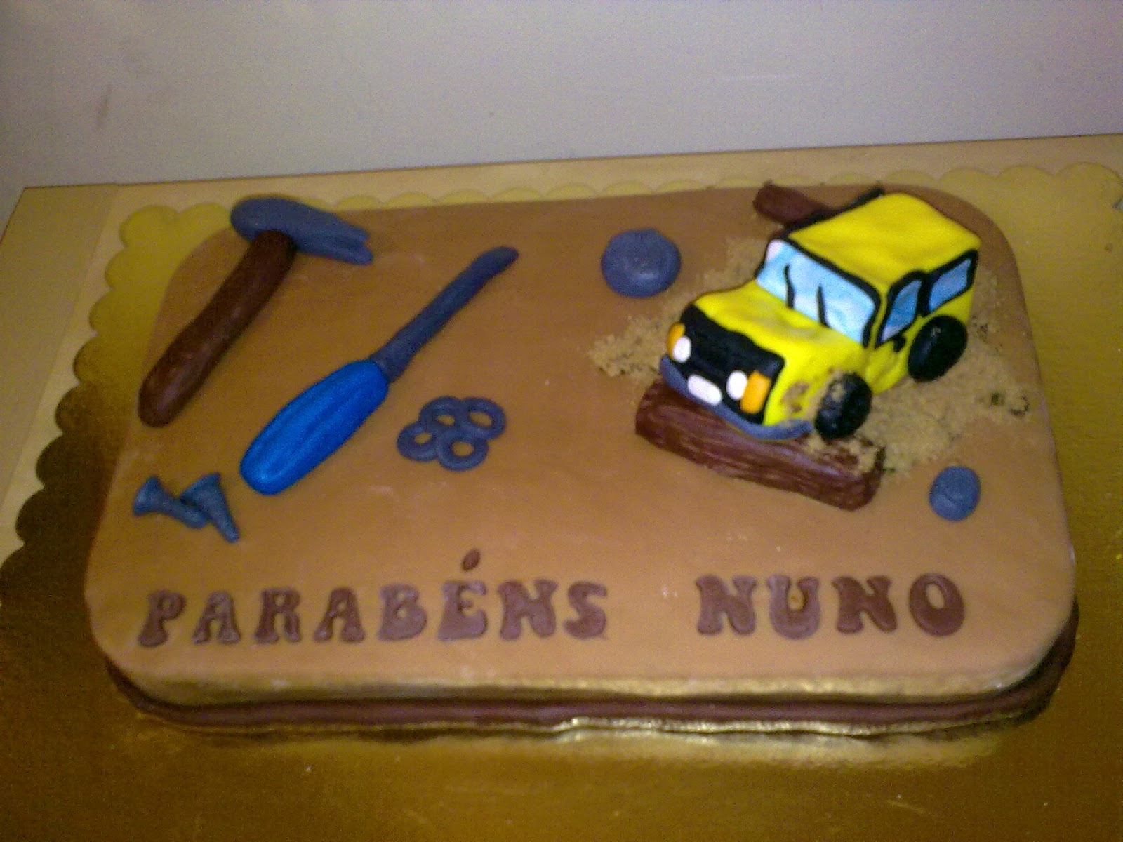 AP Cake : bolo jipe e ferramentas..