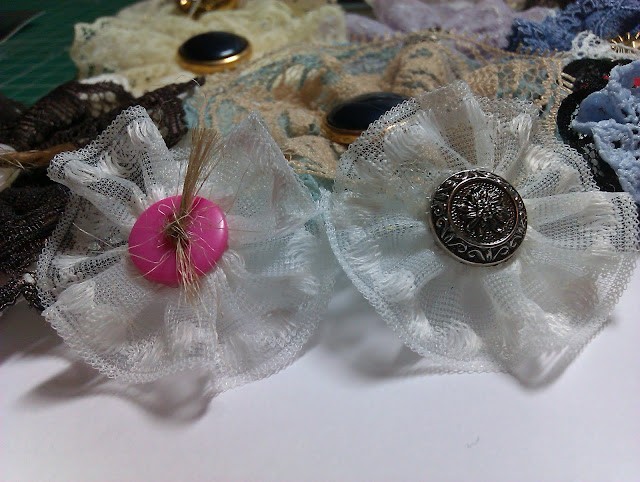 Flower Tutorial - Lace flowers