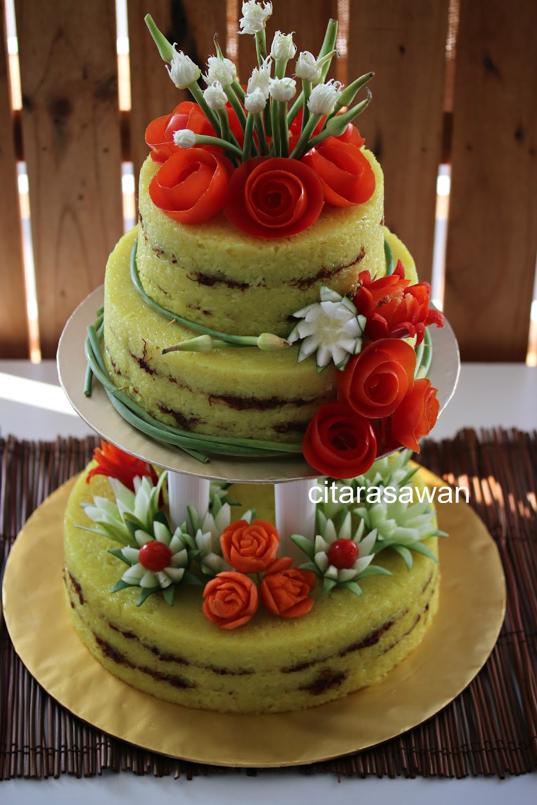Pulut Kuning Berhias Perkahwinan 2 Tingkat - Yana ~ Must Read!