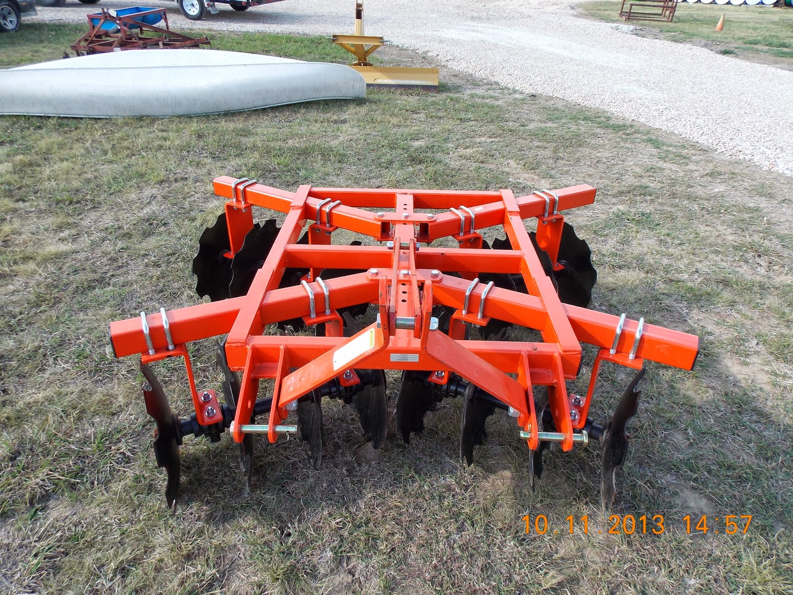 Parking Zone 82: 5' Howse Disc Harrow NEW $999