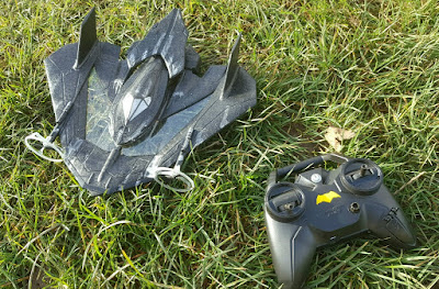 REVIEW: Air Hogs RC Batwing | The Test Pit