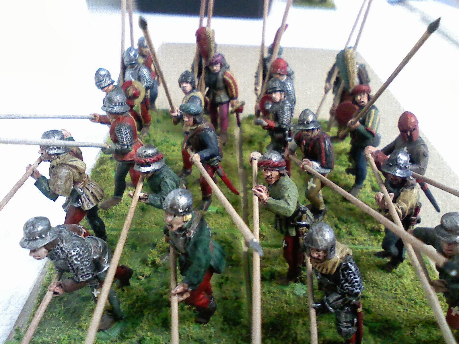 Residential Regiments: Finally some finished Swiss Pikemen!