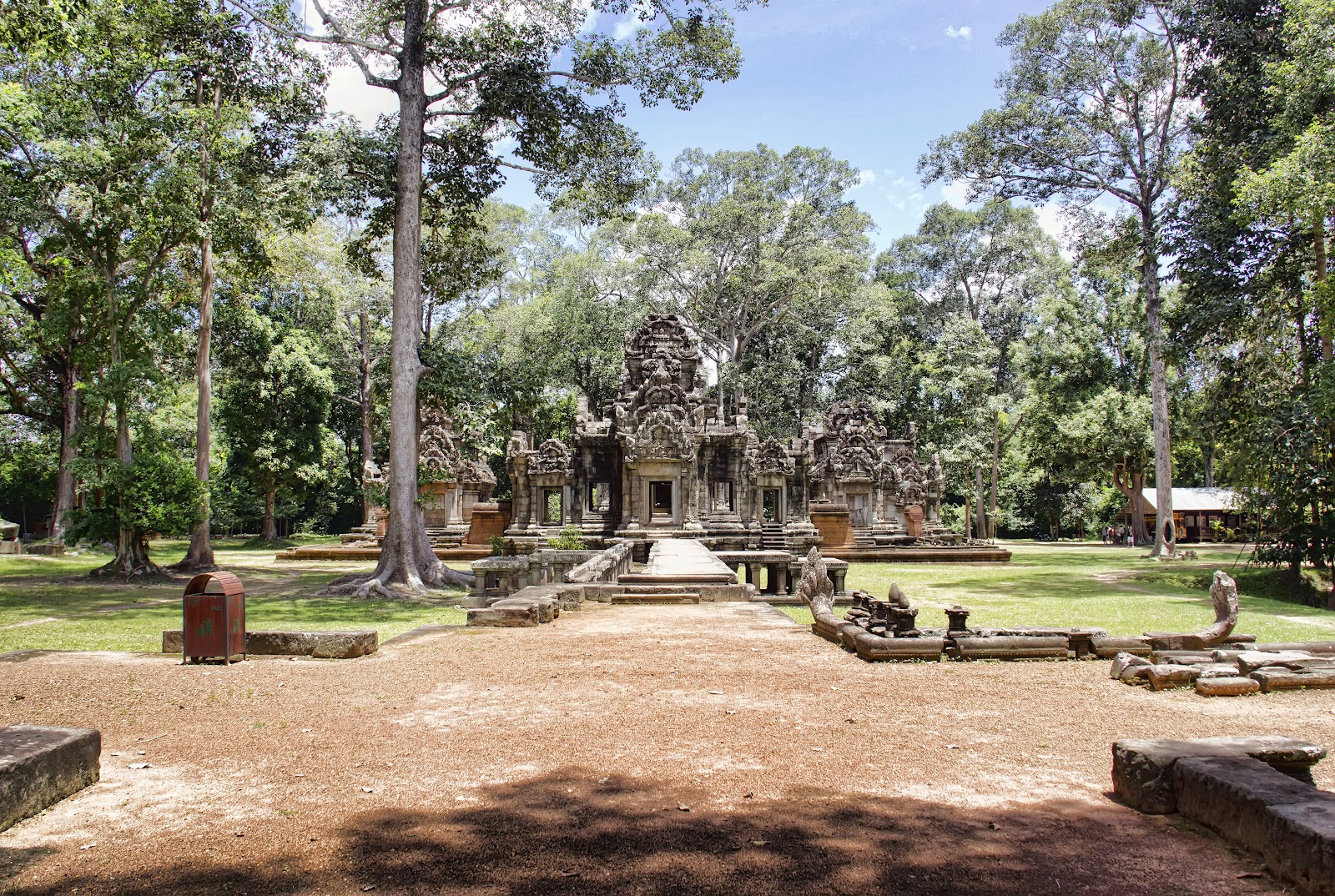 Photo of the week: Angkor Thom - Thommanon Temples