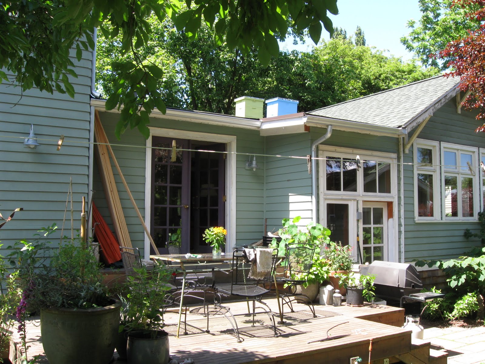 Joanie's in the Garden: Seattle Tilth's Chicken Coop/Urban Farm Tour