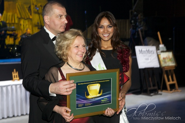 MISS & MR PANAMA | Beauty Journal: Miss Supranational 2010 Karina ...