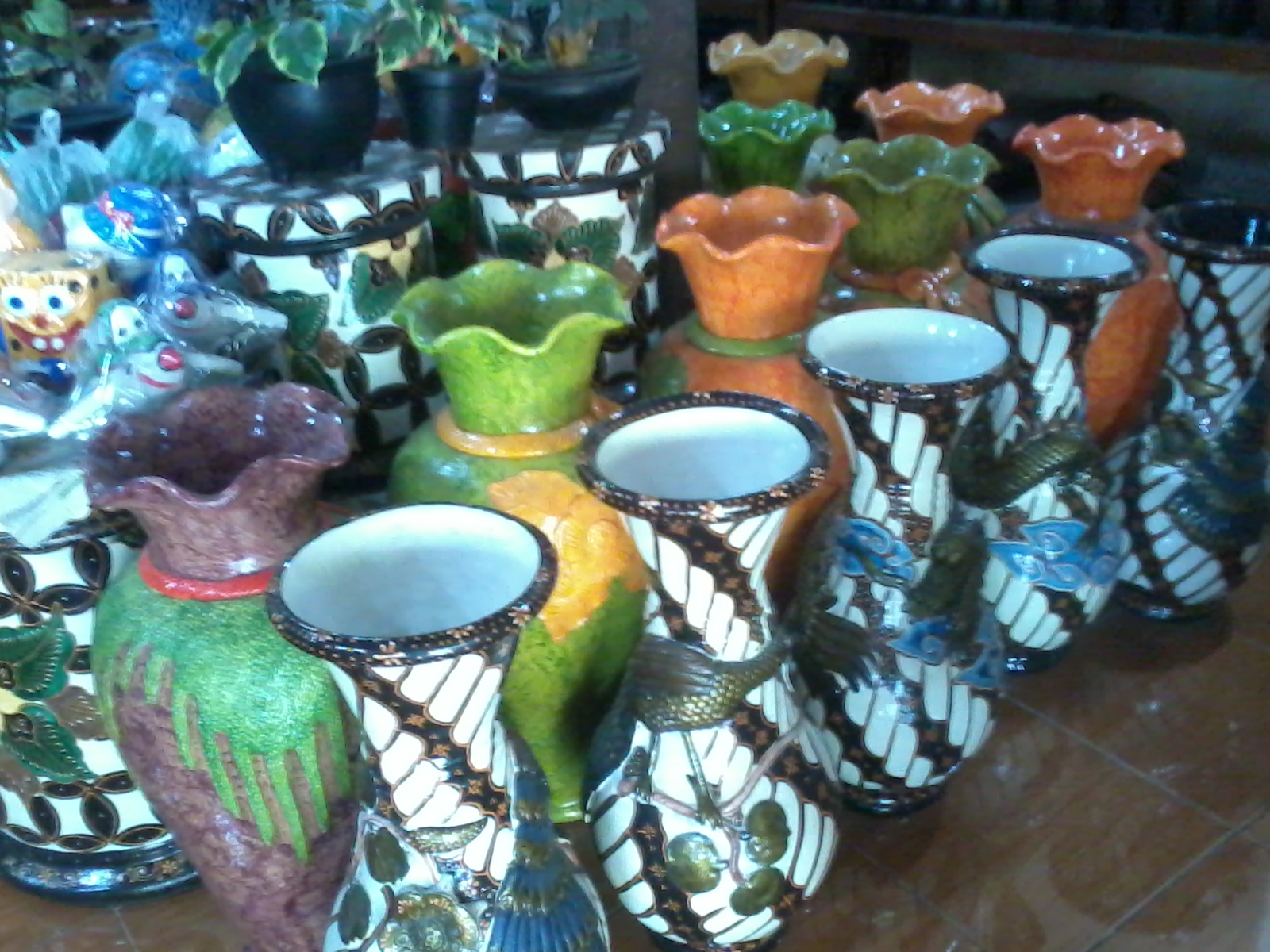 KERAJINAN GERABAH KLATEN - JAWA TENGAH: Juni 2011