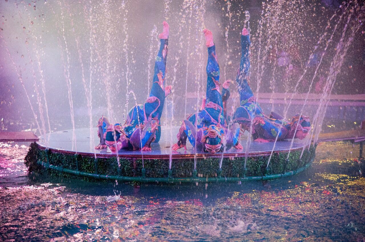 BluBird Entertainment : SPLASH! - THE WATER CIRCUS - Direct from Russia ...