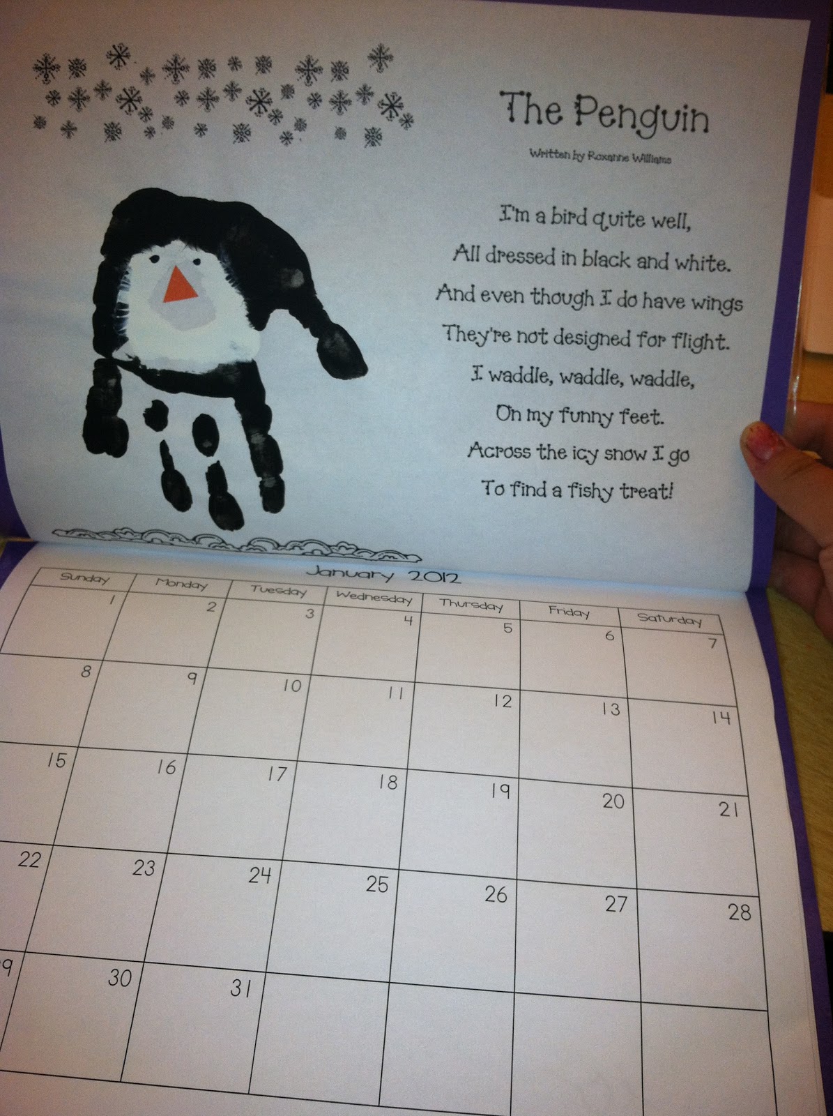 Miss Nguyen's Class: Handprint Calendar: Gift to their Parents