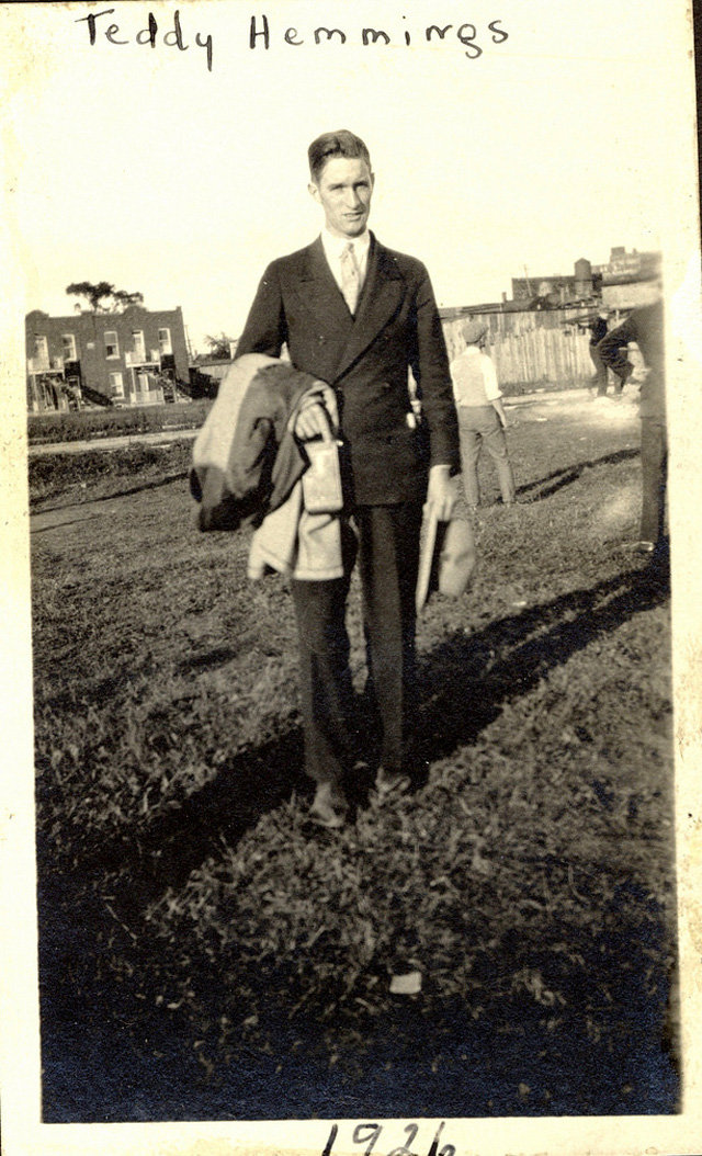 39 Interesting Vintage Snapshots Show What Men Wore in the 1920s ...