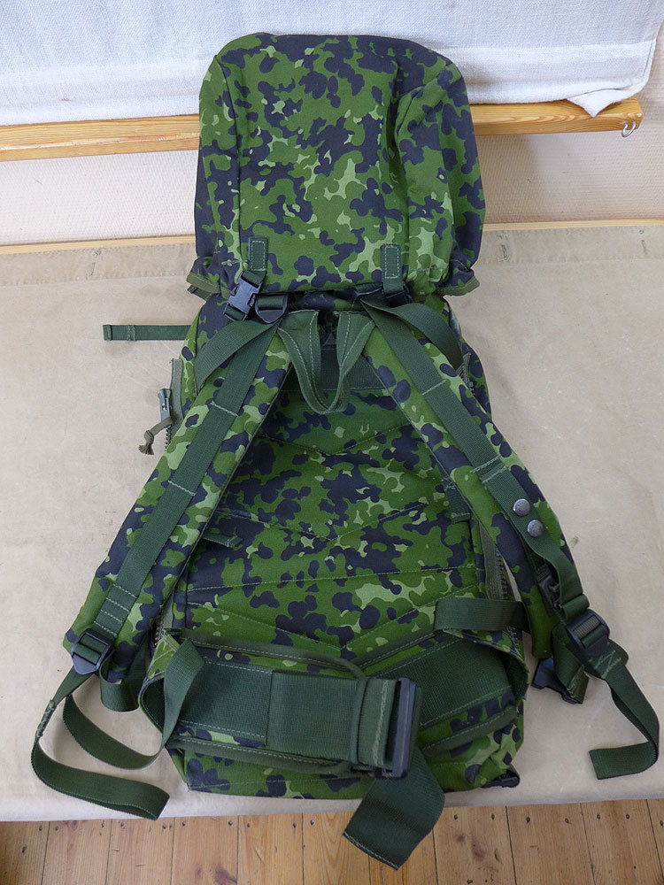 Webbingbabel: Danish Army Carl Gustav 84mm Ammunition M/96 Backpack