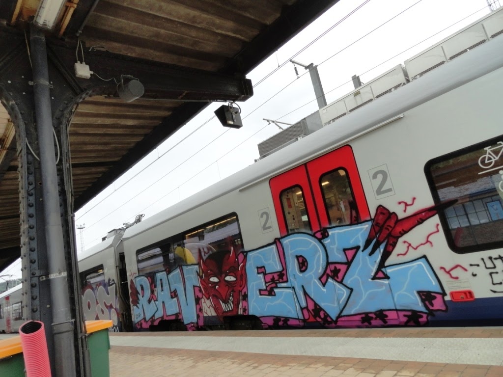 RED DEVIL Art on Train