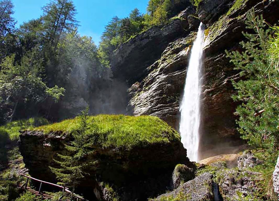 NOVA BRAZDA GRE NA LEPŠE: DOLINA VRATA
