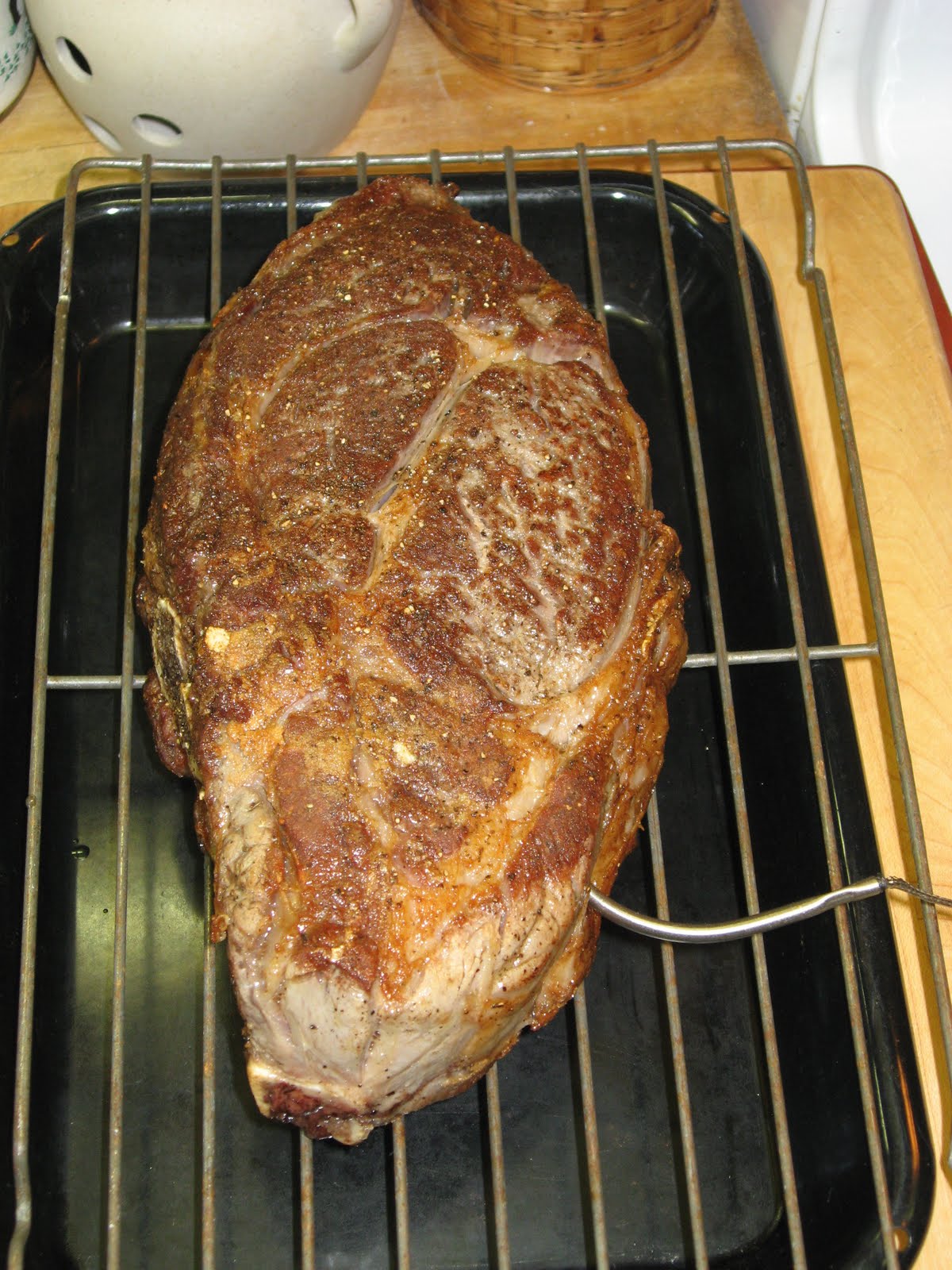 A Pound Of Yeast: The world's easiest oven-roast beef
