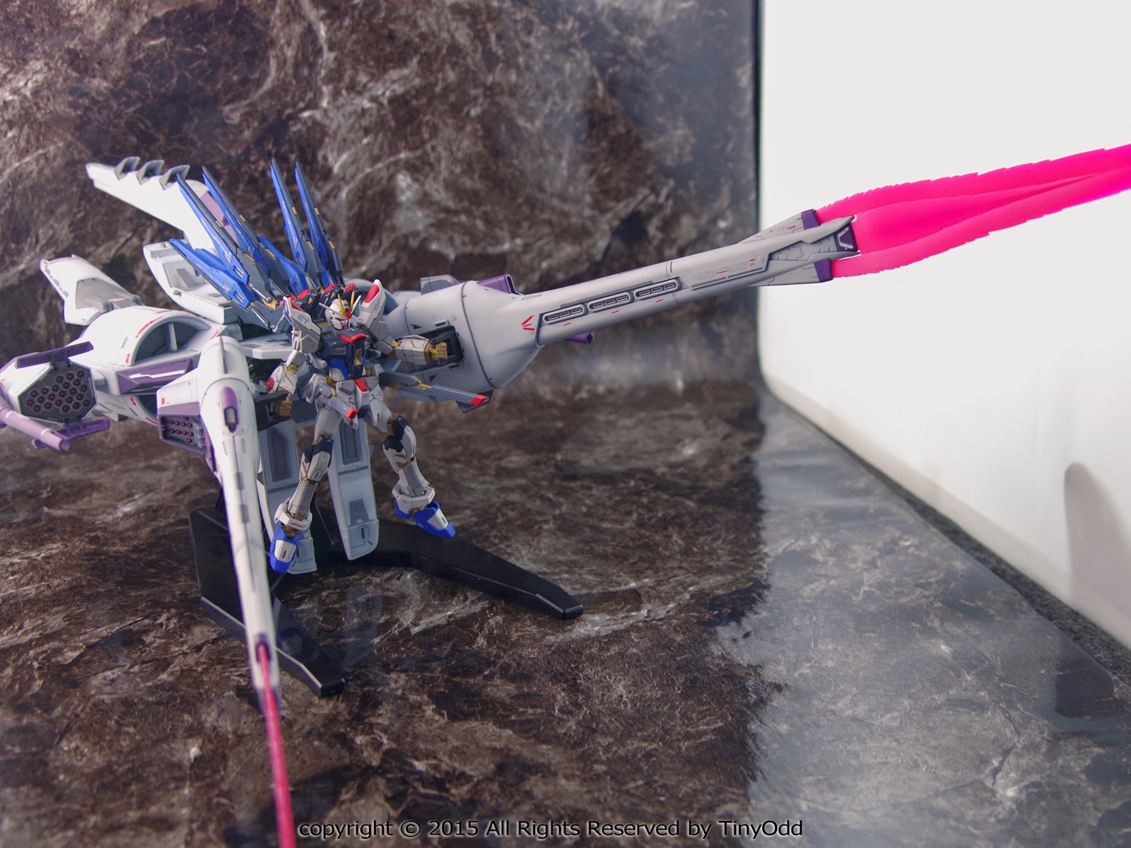 GUNDAM GUY: RG 1/144 Strike Freedom Gundam + Meteor Unit - Painted Build