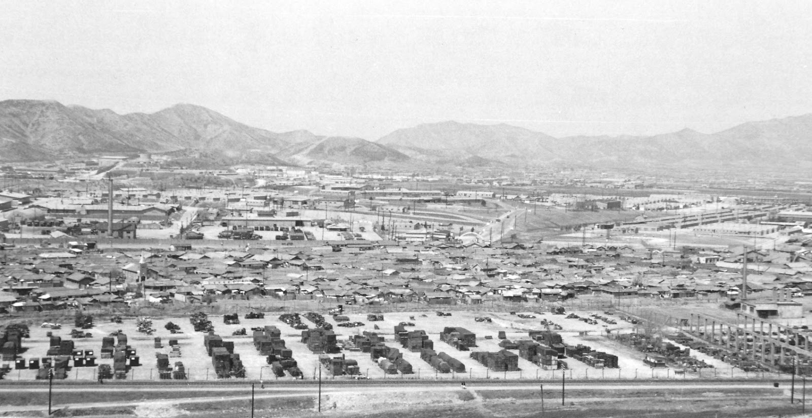 Seasons in the Kingdom: Ascom City 1964, and Pictures of Seoul