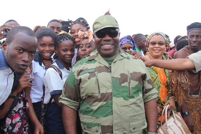 WHY DOES ALI BONGO FEEL THE NEED TO DRESS UP IN MILITARY GEAR TO GO TO ...