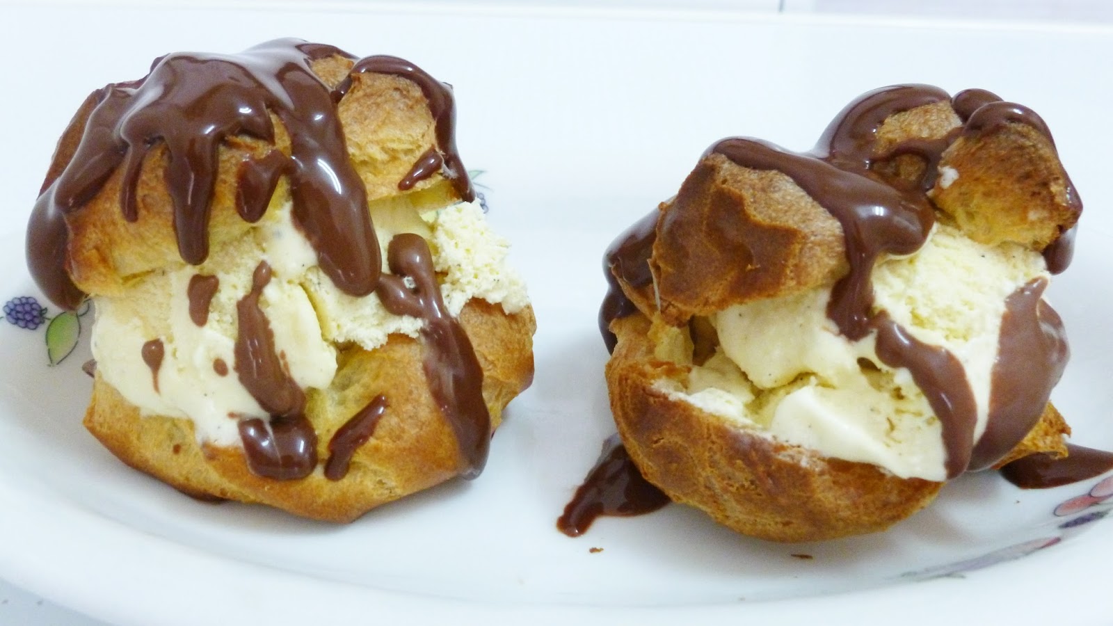 Mi pastelería: Petit choux con helado