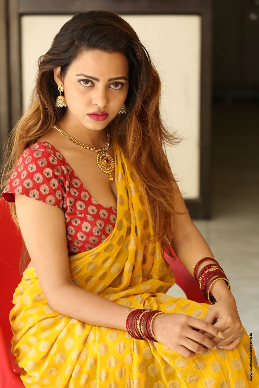 Geeta Shah hot Stills at Item movie launch - South Indian Actress