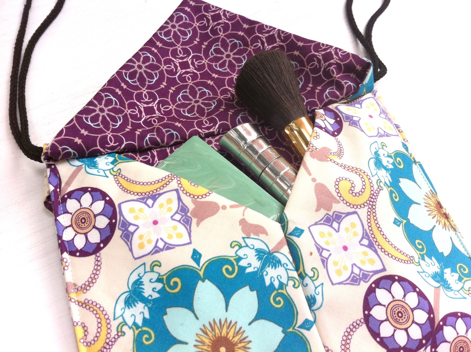 sewing belly buttons boutique: Cute Origami Drawstring Bag