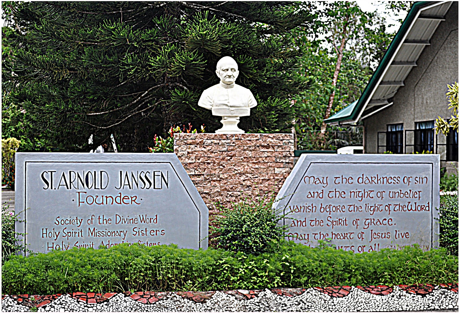 Angeles City and Beyond: Adoration Convent of Divine Mercy in Tagaytay