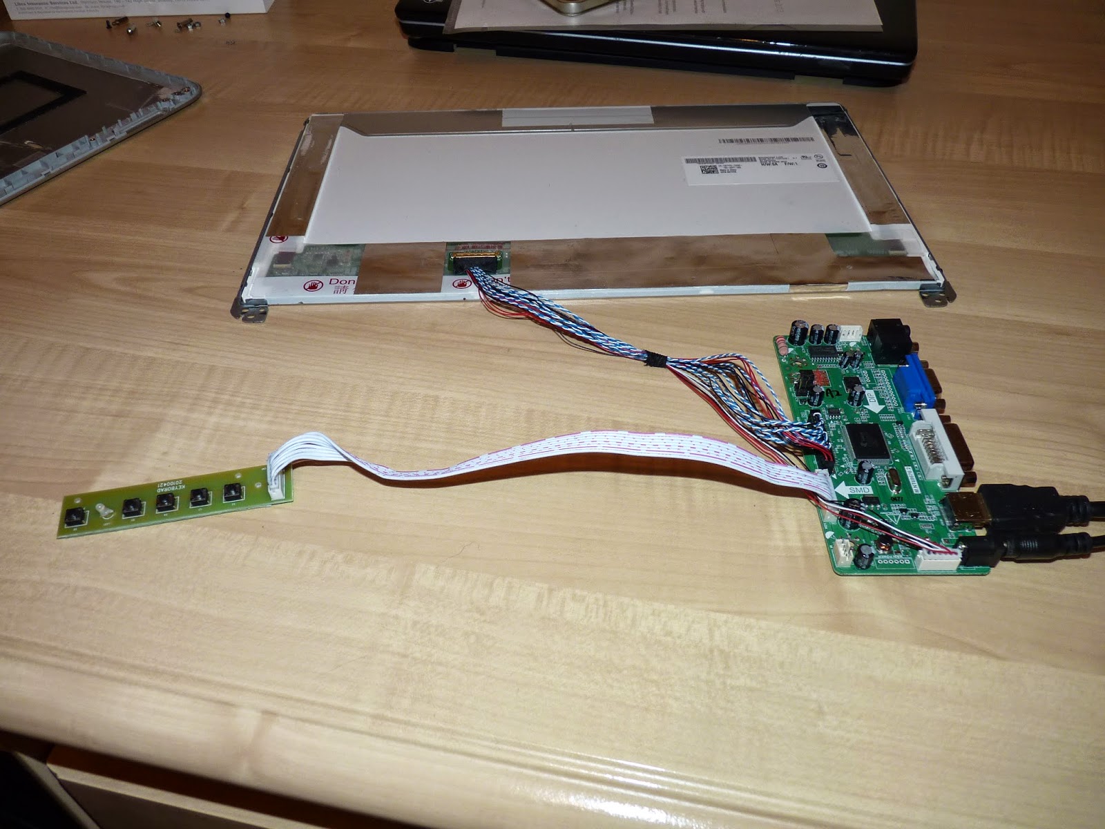 Turning a laptop screen into an external monitor.