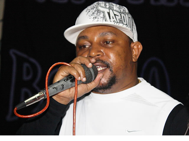 Ali_Choki_fEAT_Kassim_Mganga_-_CARO | islam mawaidha & qasida