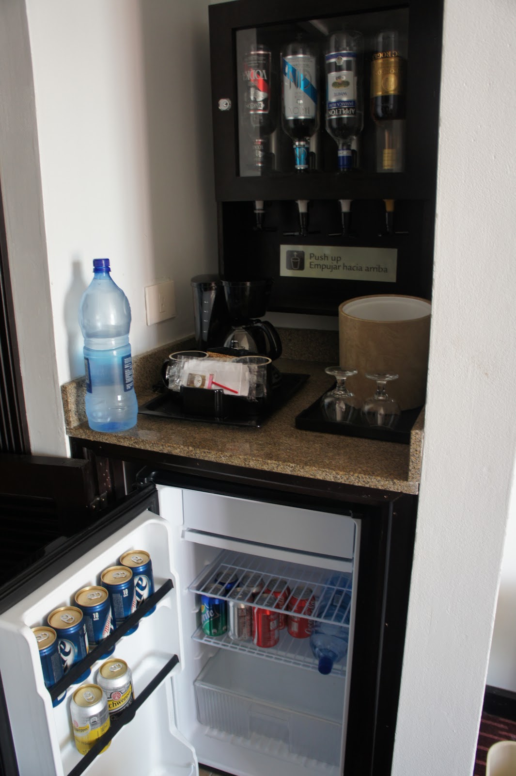 Riu Palace Paradise Island - Better food than Mexico but needs to be ...